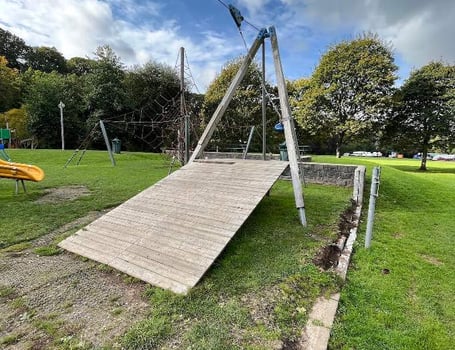 Councils give £6,000 towards new park zip wire | okehampton-today.co.uk