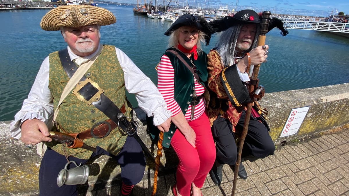 Shiver me timbers – it’s The Brixham Pirate Festival! | okehampton ...