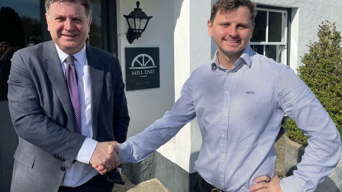 MP visits Chagford hotelier to discuss tax hikes | okehampton-today.co.uk